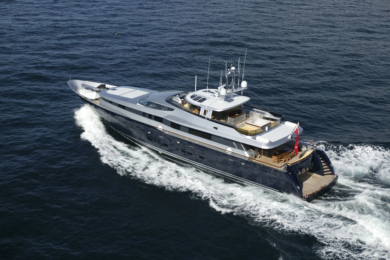 Yacht AD LIB, Alloy Yachts | CHARTERWORLD Luxury Superyacht Charters